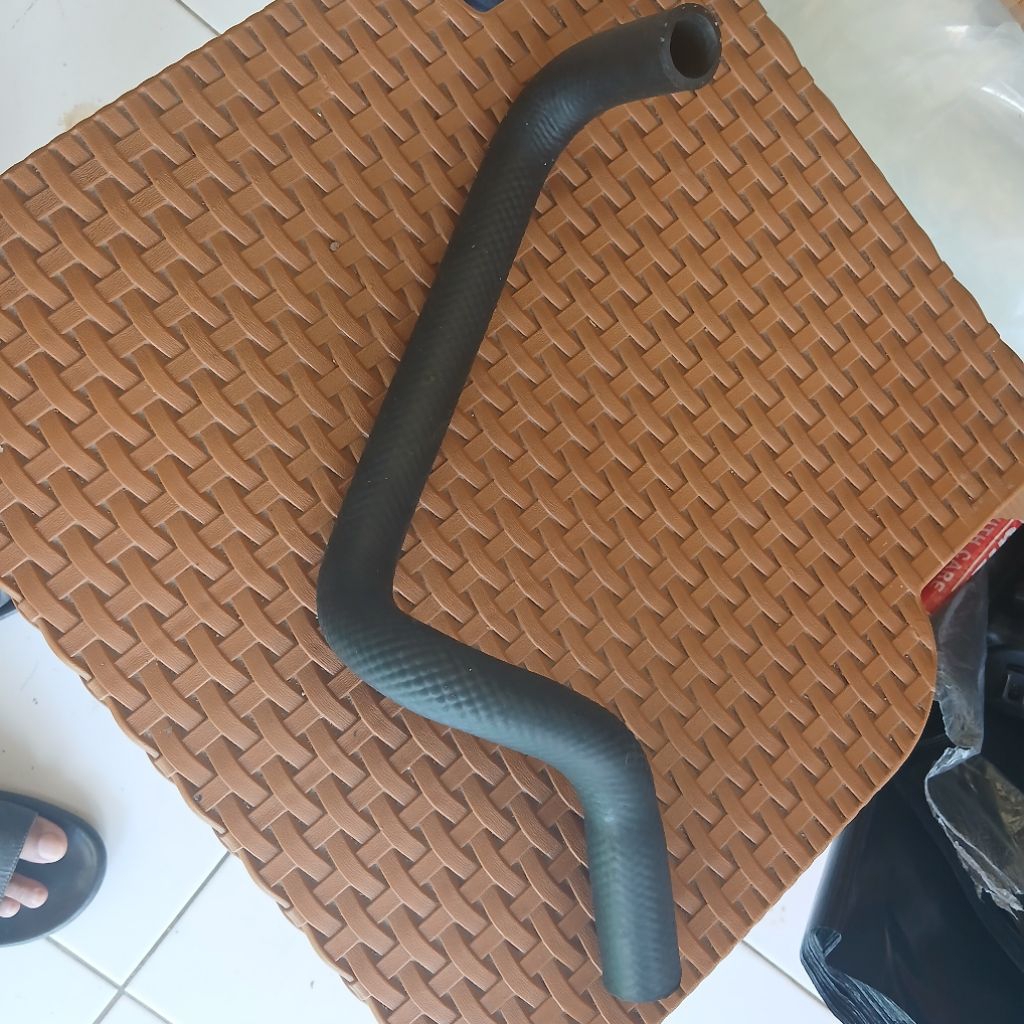 Jual selang radiator avanza new 2016-2023 diameter 2cm sesuai gambar ...