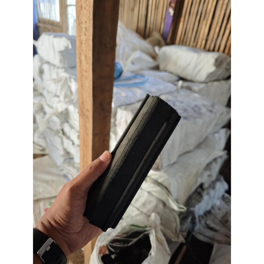 Jual ARANG BRIKET PREMIUM 20 KG | Shopee Indonesia