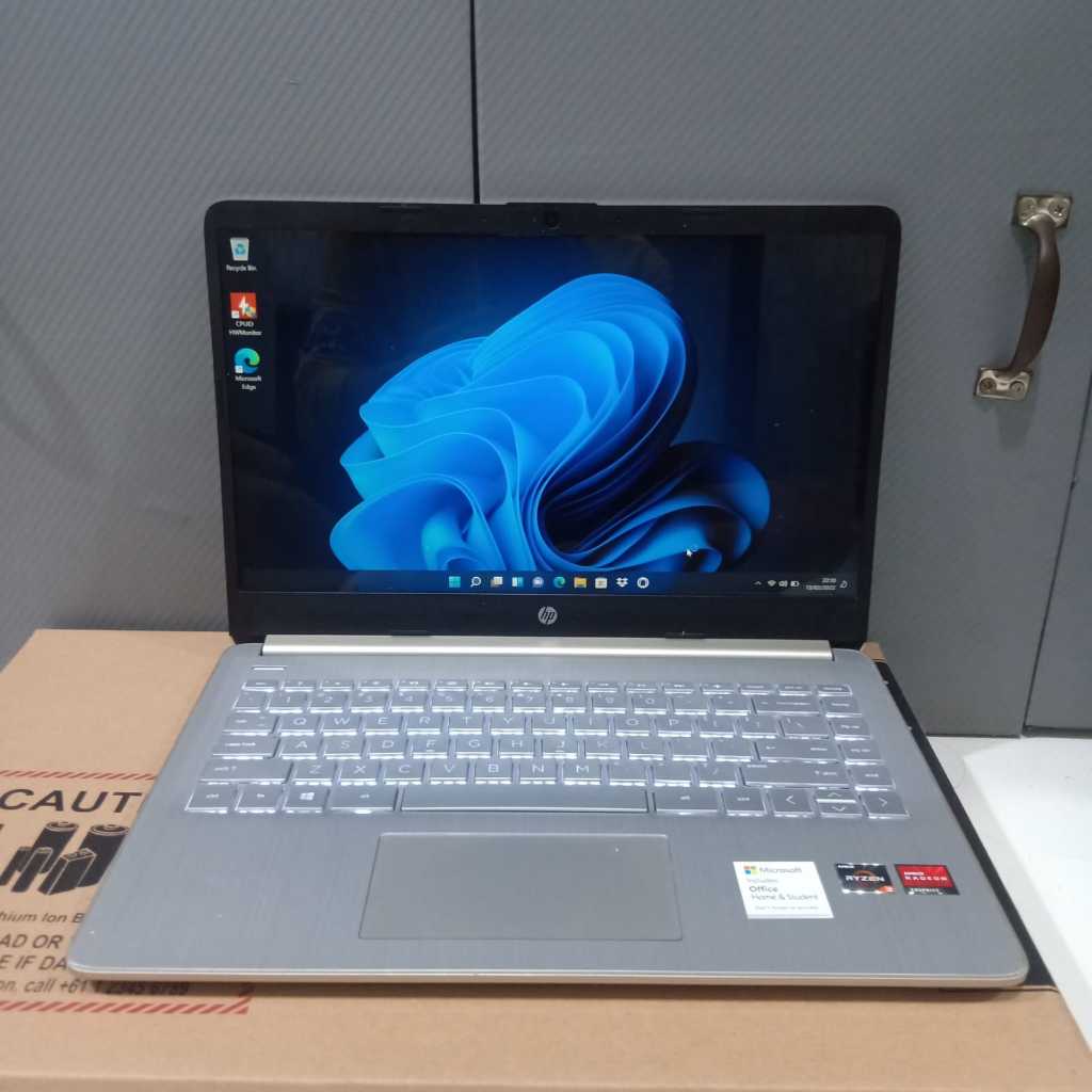 Jual Laptop Hp 14s - fq0577AU, Amd Radeon TM Graphics, Ram8 / 512Gb SSD ...