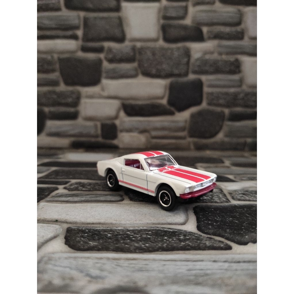 Jual Matchbox Muscle Series 1965 Ford Mustang GT - Loose Murah | Shopee ...