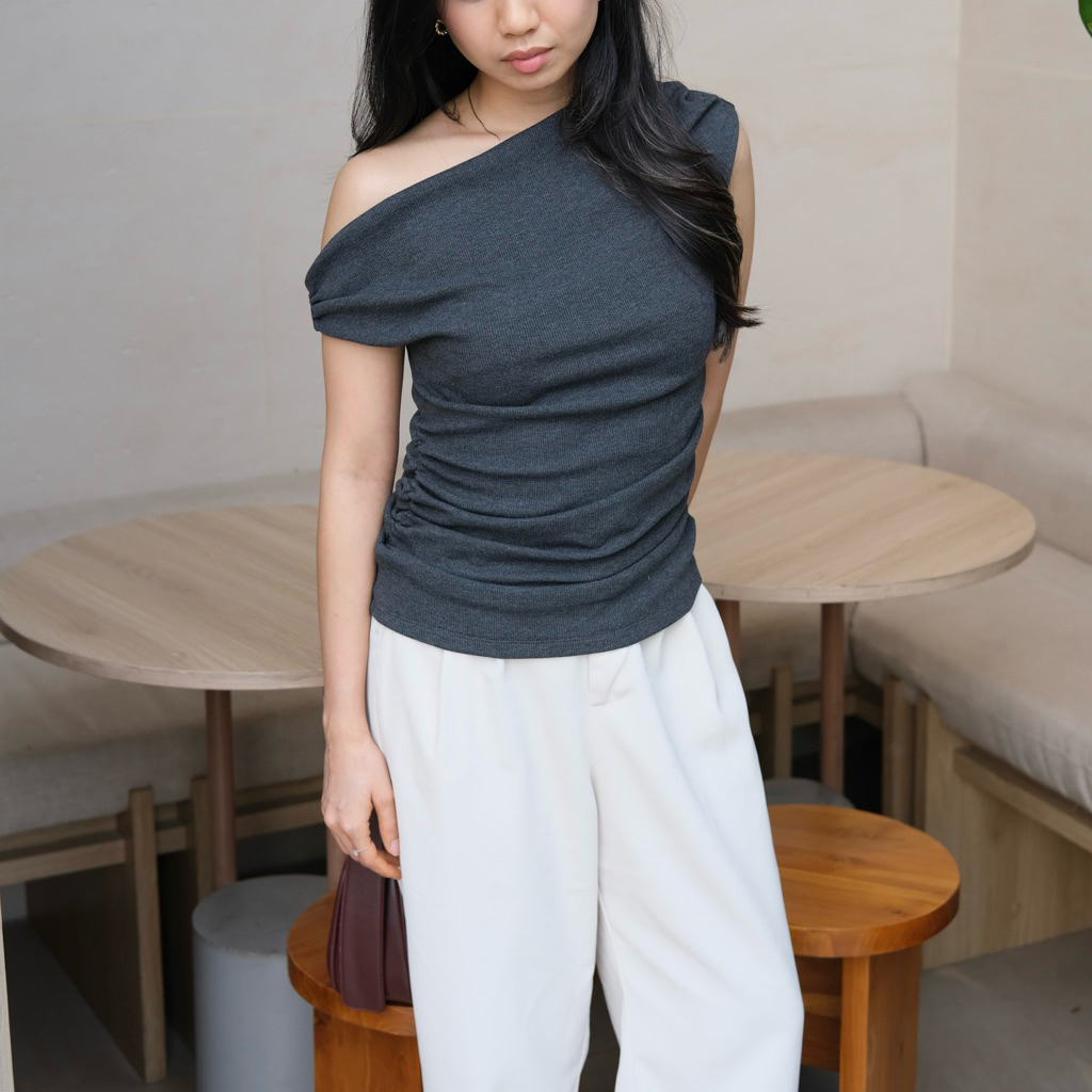 Jual Abby Top - Atasan Knit Off Shoulder Wanita | Basic Korean Style ...