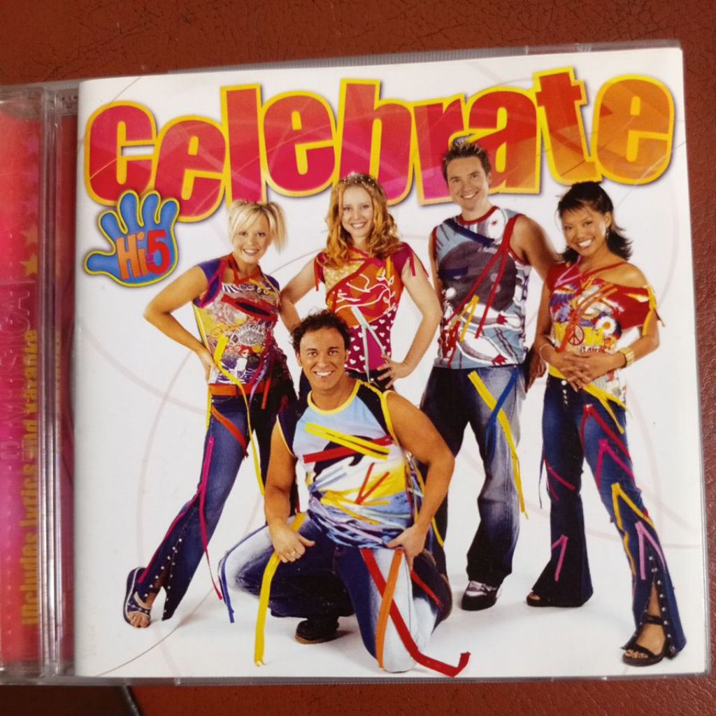 Jual CD Musik CELEBRATE Hi5 | Shopee Indonesia