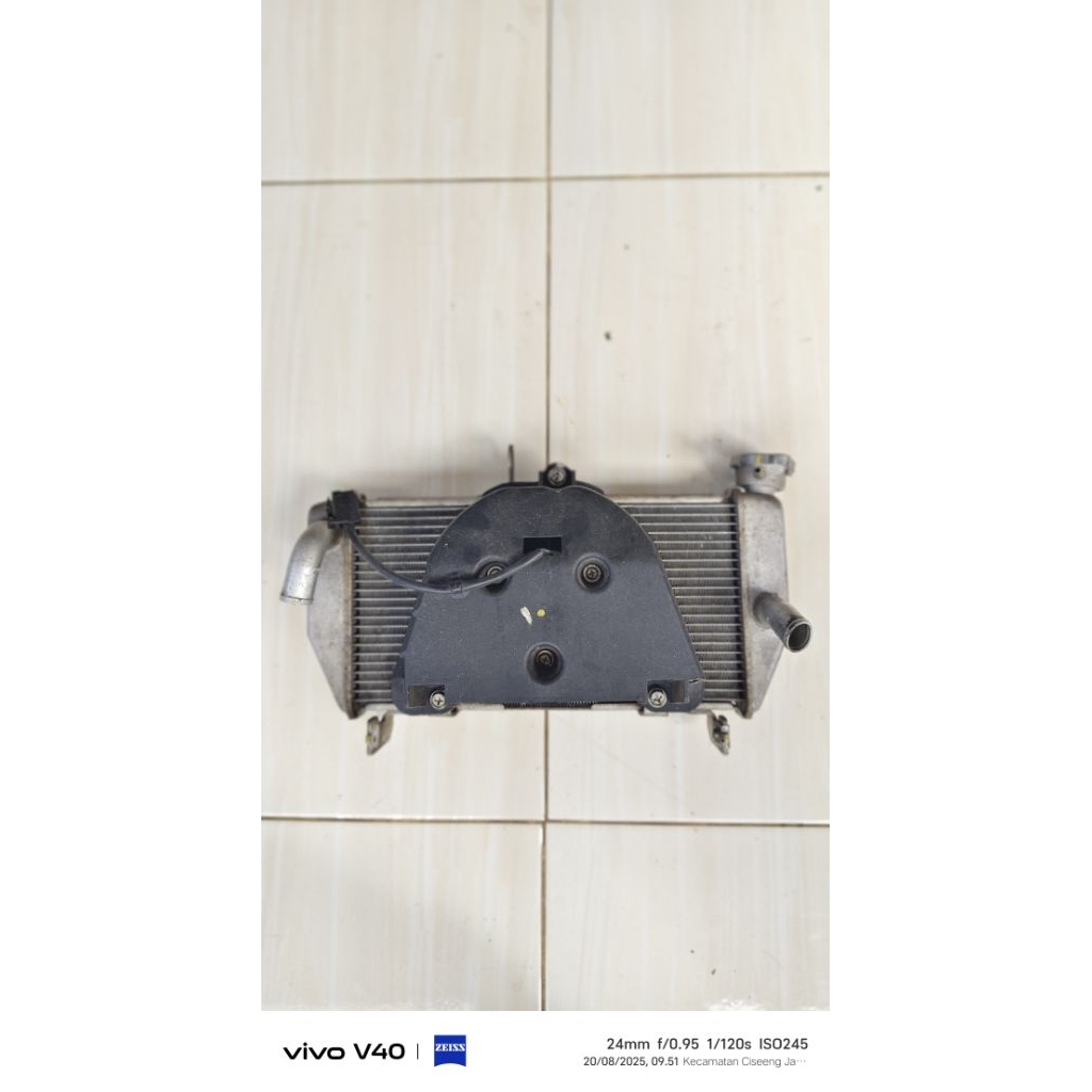 Jual radiator set kipas yamaha R25 original | Shopee Indonesia