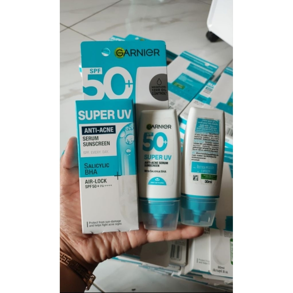 Jual Garnier Serum Sunscreen SPF 50 uk 30ml (exp 2028) | Shopee Indonesia