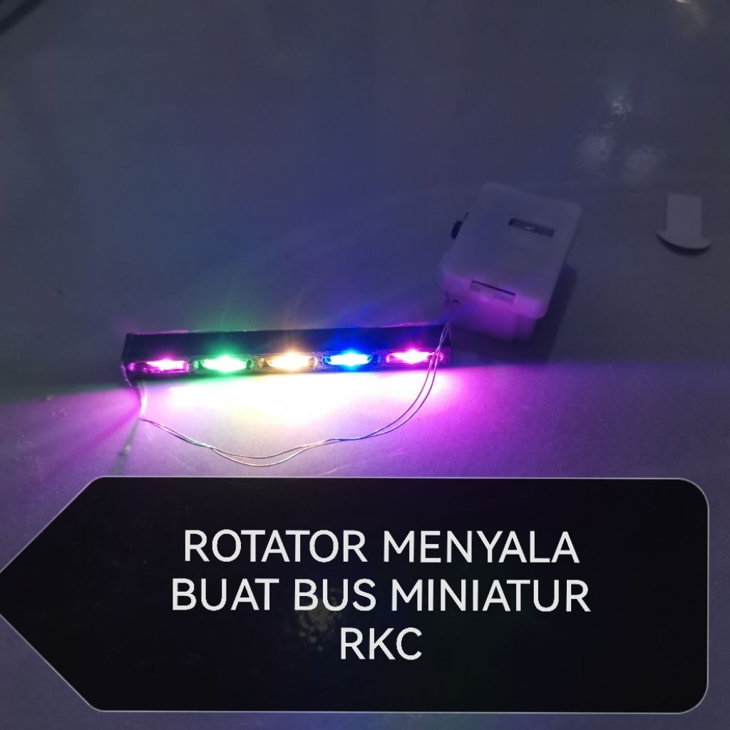 Jual lampu ROTATOR nyala menyala warna warni bus miniatur rkc ...