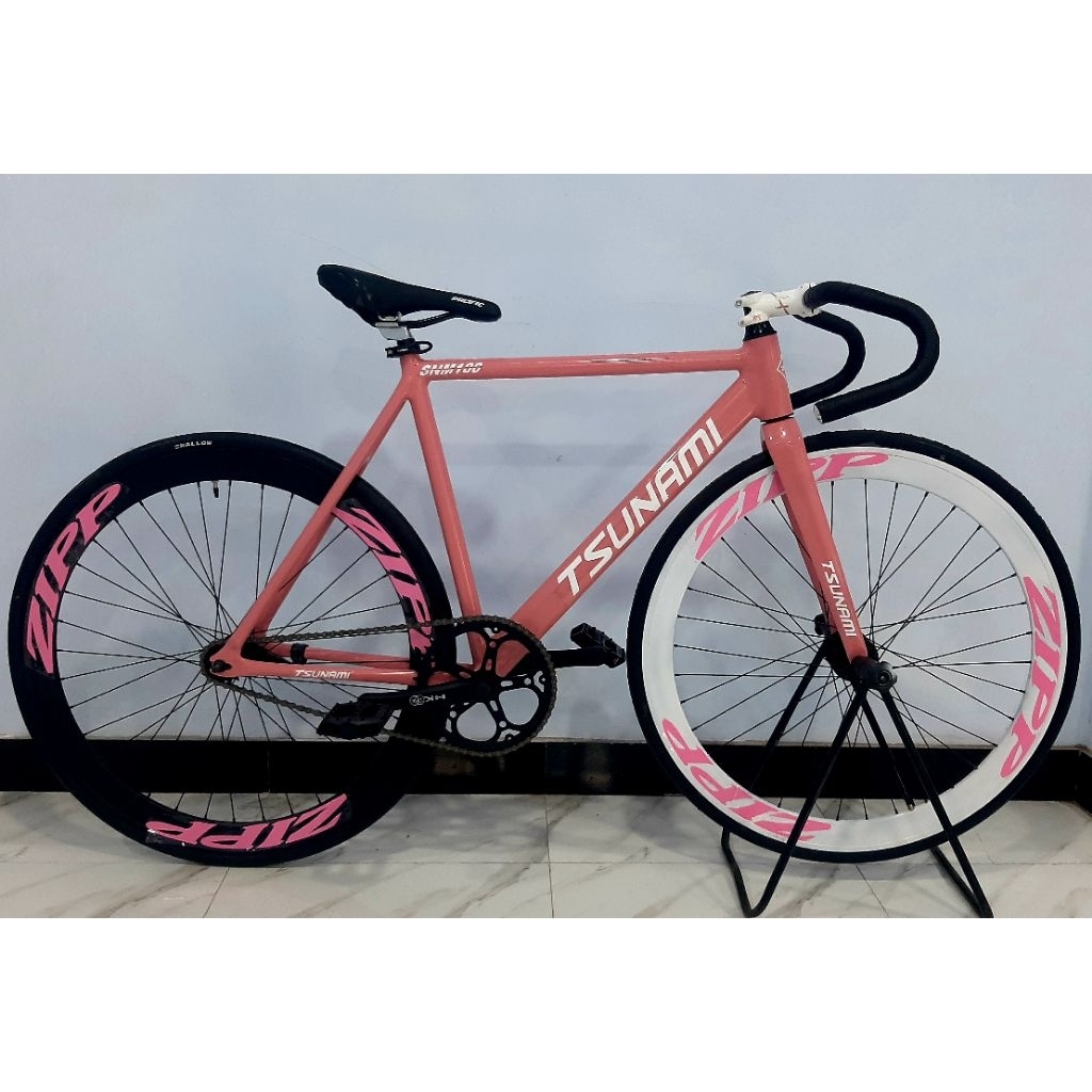 Jual Fixie Tsunami Pink Dengan Velg ZIPP Pink Kombinasi Murah Meriah ...