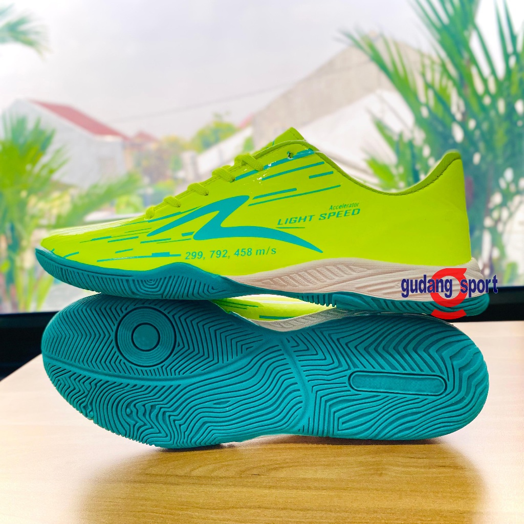 Jual Sepatu Futsal Anak Anak specs reborn Best Seller cod bayar ditempat bergaransi toko ...