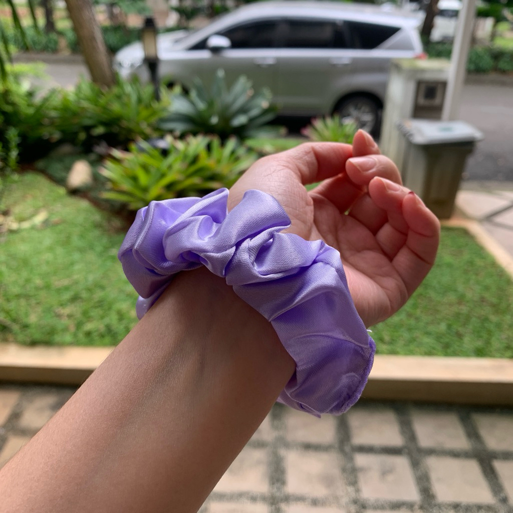 Jual GLOW RECIPE Scrunchie | Shopee Indonesia
