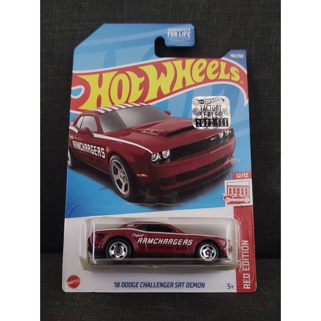 Jual Hot Wheels 18 Dodge Challenger SRT Demon Red Edition | Shopee ...