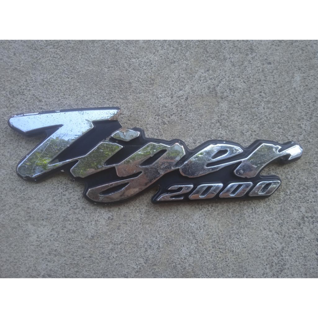 Jual Emblem Logo Lambang Tangki Honda Tiger 2000 Emblem Tangki Tilas ...