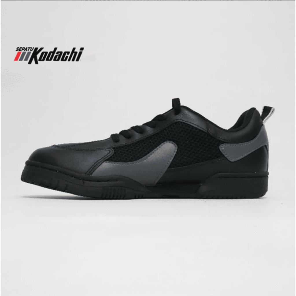 Jual Sepatu Kodachi K2428 Hitam All Black - Badminton Sport Running ...