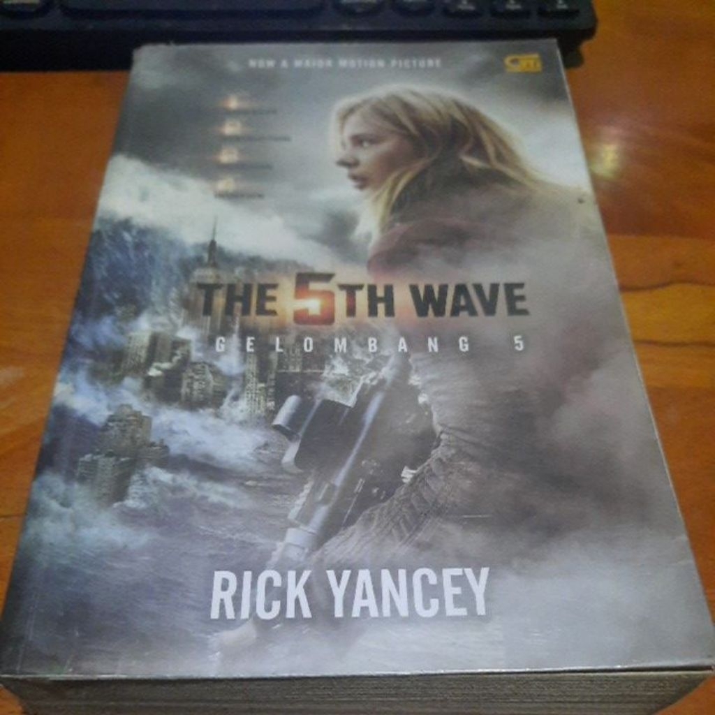 Jual Novel The 5th Wave by Rick Yancey | Shopee Indonesia