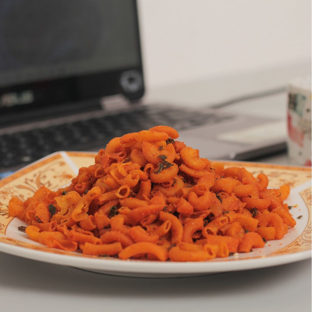 Jual makaroni pipa | 350gr | gurih | renyah | pedas | extra pedas chili ...