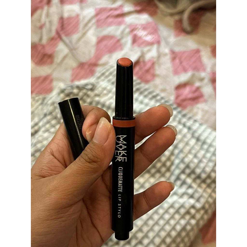 Jual PL MAKEOVER CLIQUEMATTE LIP STYLO 202 HOLLYWOOD | Shopee Indonesia