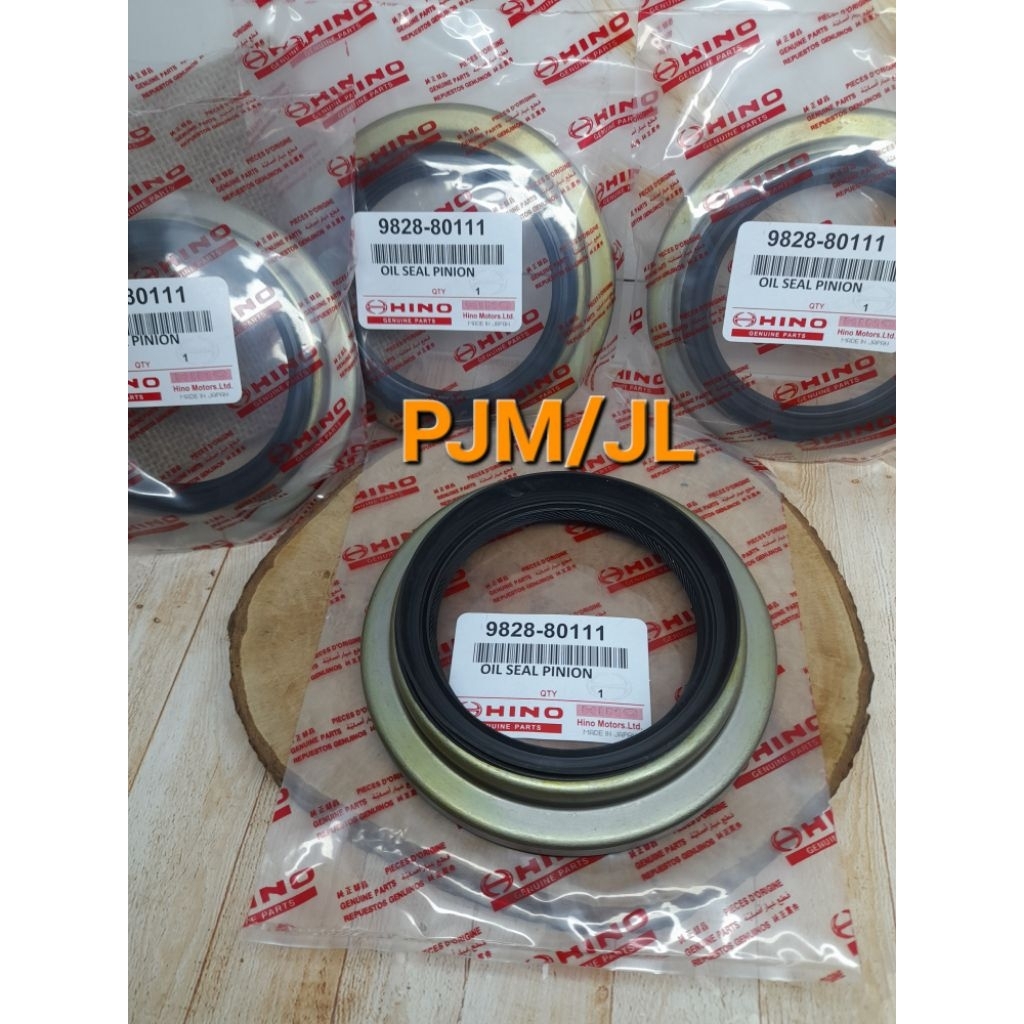 Jual SEAL PINION DIFF SEAL GARDAN HINO RANGER HO7C HO7D. 9828-80111 ...