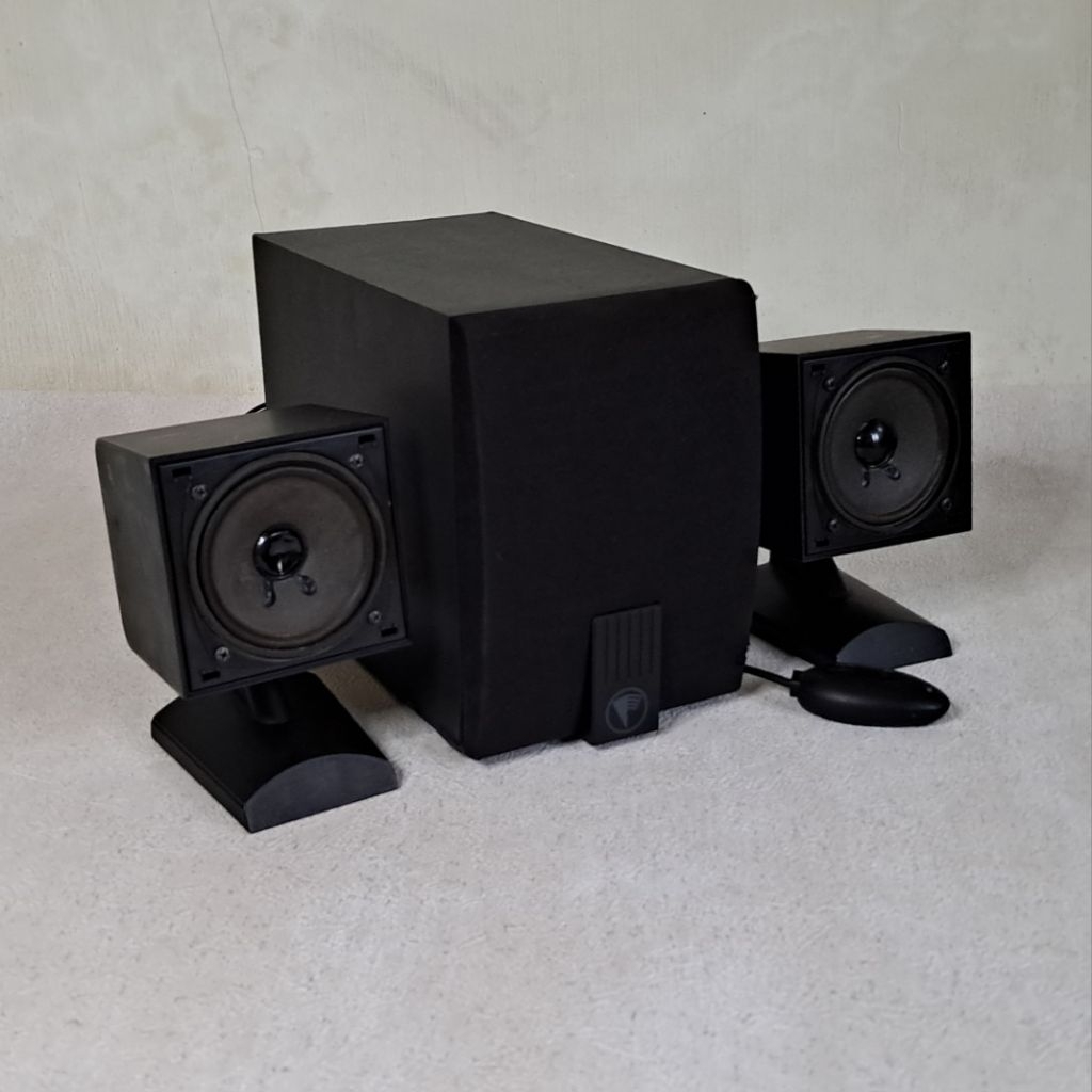 Jual Speaker Aktif 2.1 Simbadda CST Z100 Second | Shopee Indonesia