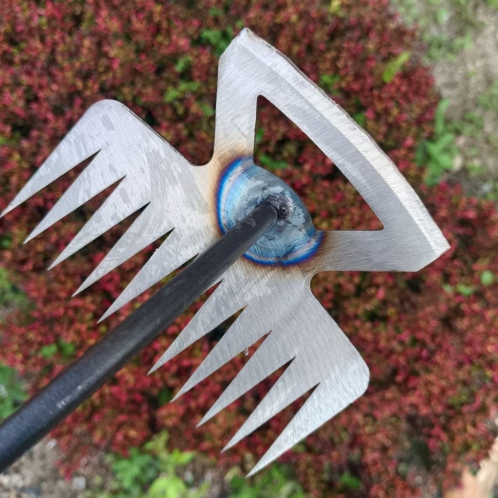 Jual Alat Cabut Rumput Liar / Gerigi 11 Cocok Untuk Mencabut Rumput ...