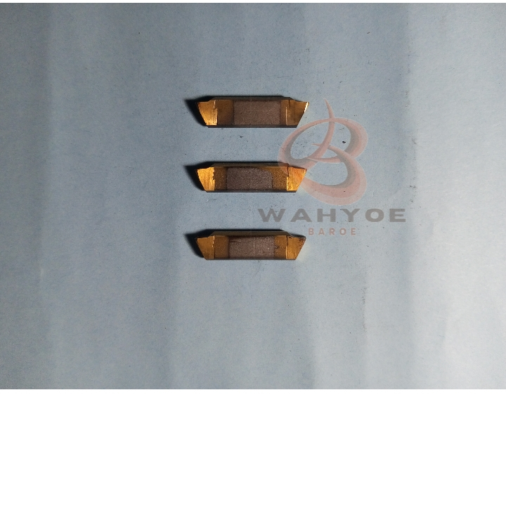 Jual Insert Grooving Bekas 4x8x30 Carbide Pahat Betel Mata Pisau Bubut ...