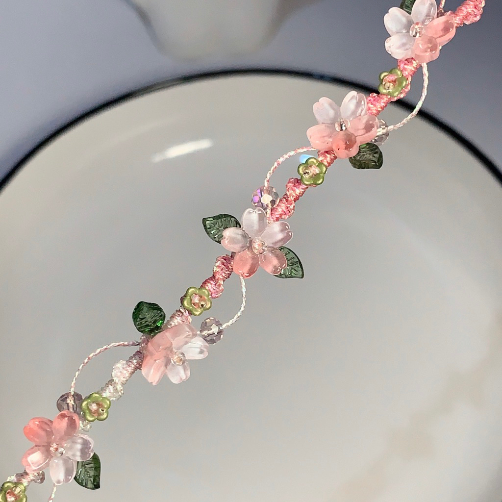 Jual [Kuma - Macrame Floral Bracelet] Gelang Macrame Manik Kaca Bunga ...