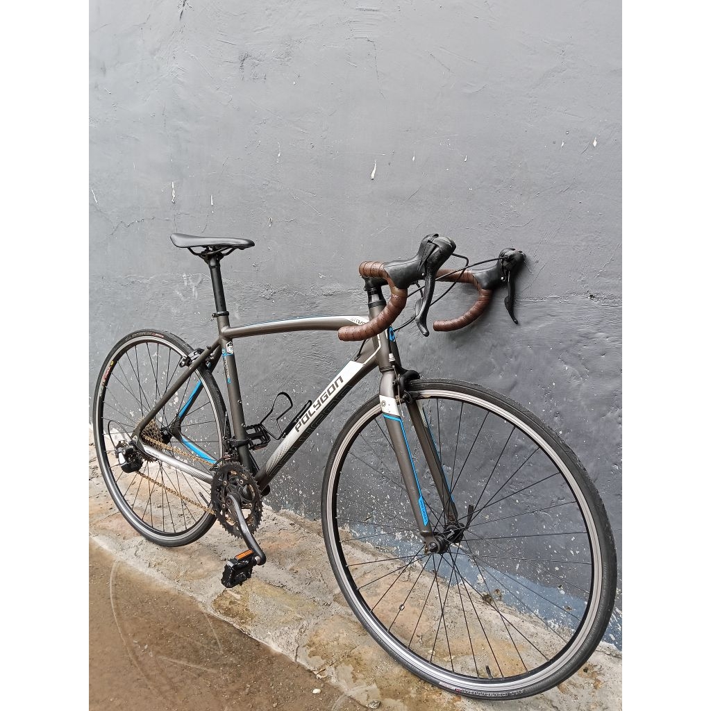 Jual Sepeda Roadbike bekas murah roadbike Polygon Strattos s1 | Shopee ...