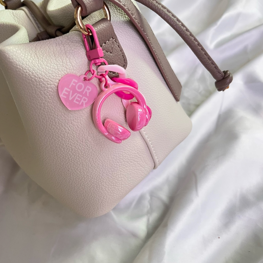Jual HEADPHONE KEYCHAIN GANTUNGAN TAS ACCESORIES LUCU | Shopee Indonesia