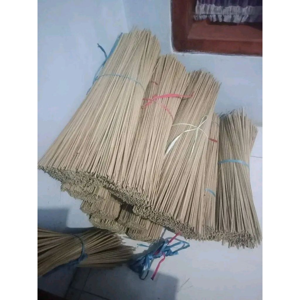 Jual Bitingan Layangan APUS Super (100pcs) | Shopee Indonesia