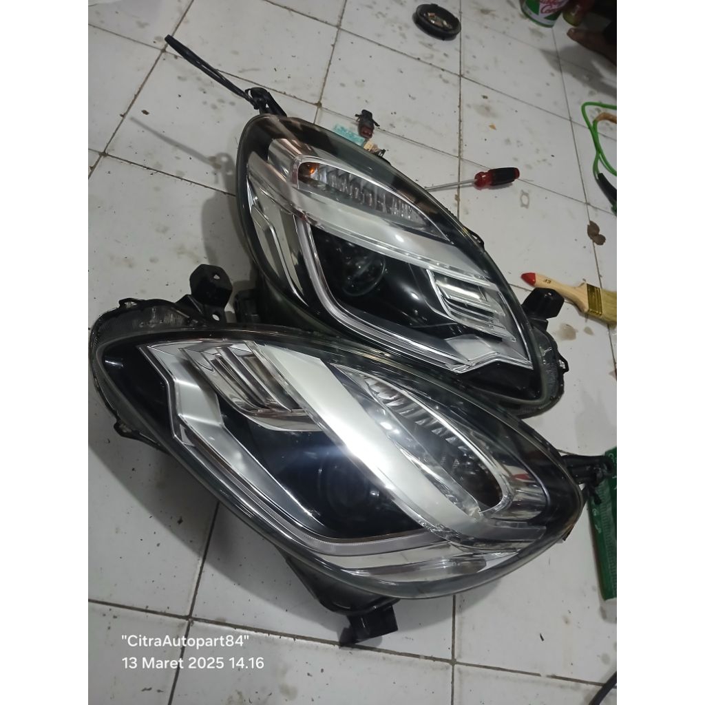 Jual headlamp brio/mobilio rs old original honda | Shopee Indonesia