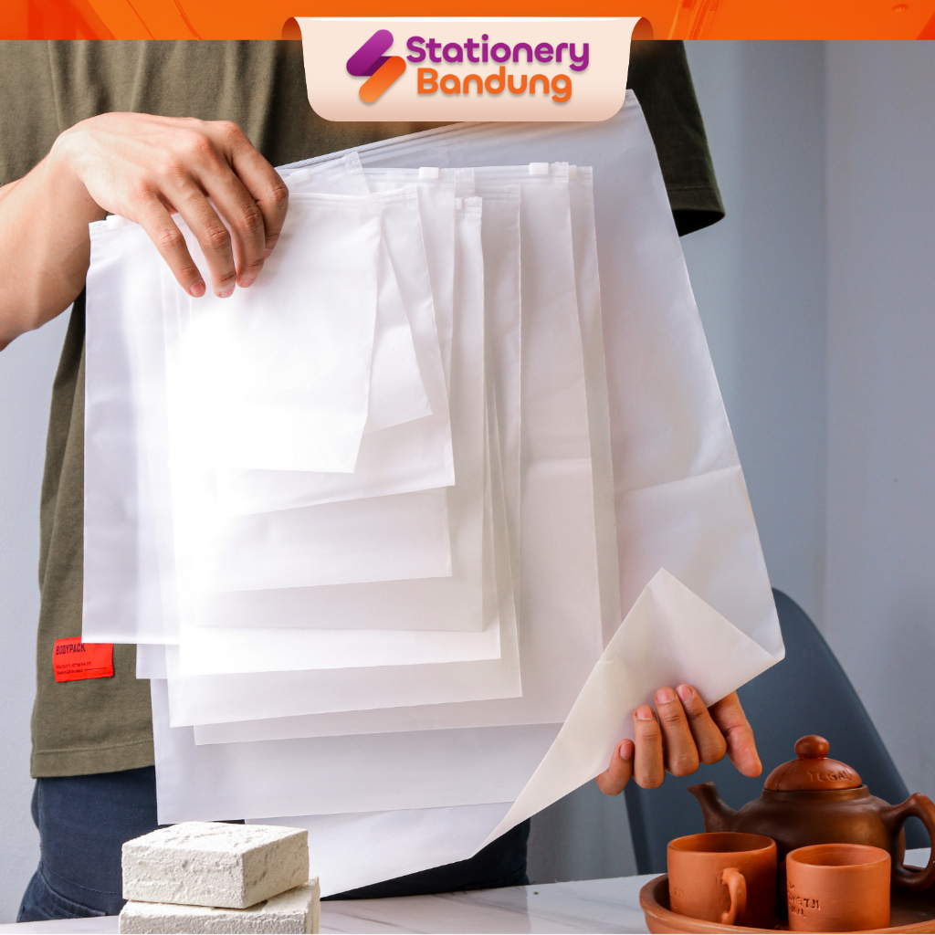 Jual Zipper Bag Potrait Transparan Doff Organizer Bag Pouch Plastik ...