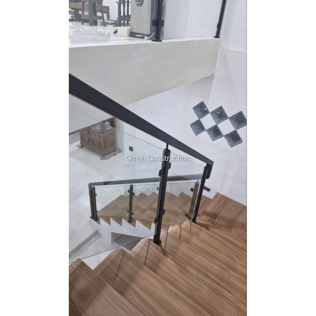 Jual Railing Pagar Tangga Void Balkon Hollow Galvanis Hitam Besi Kaca ...