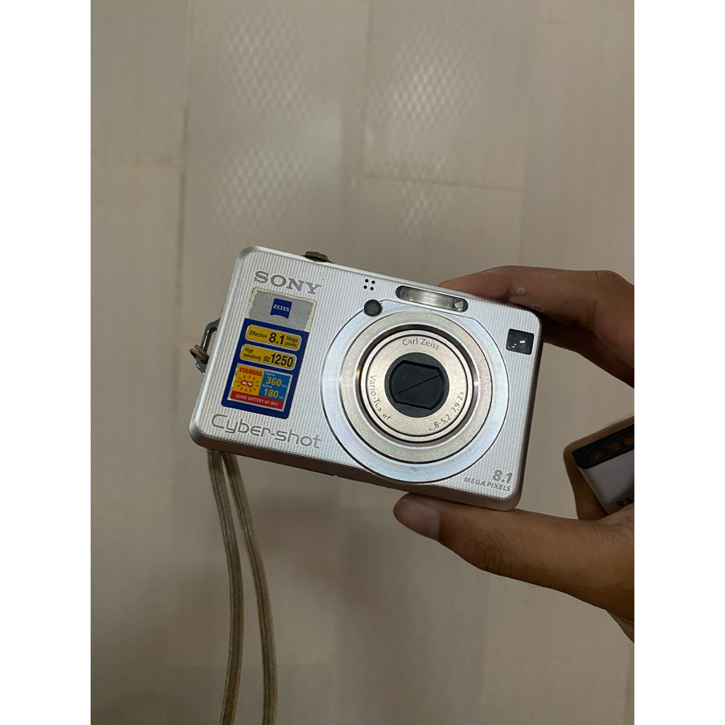 Jual Kamera/Digicam Sony W100 | Shopee Indonesia