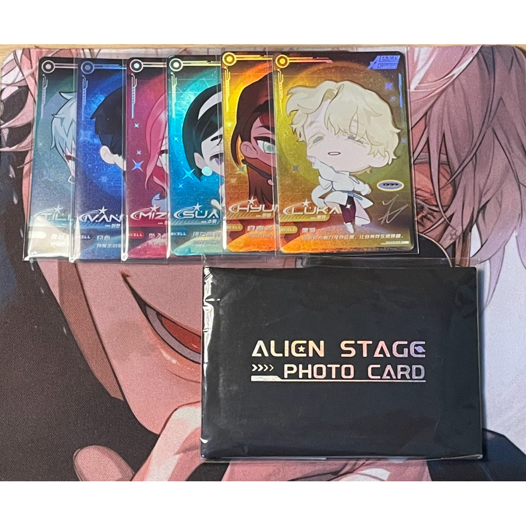 Jual Ready Stock!] Official Alien Stage official photocard Luka hyuna ...