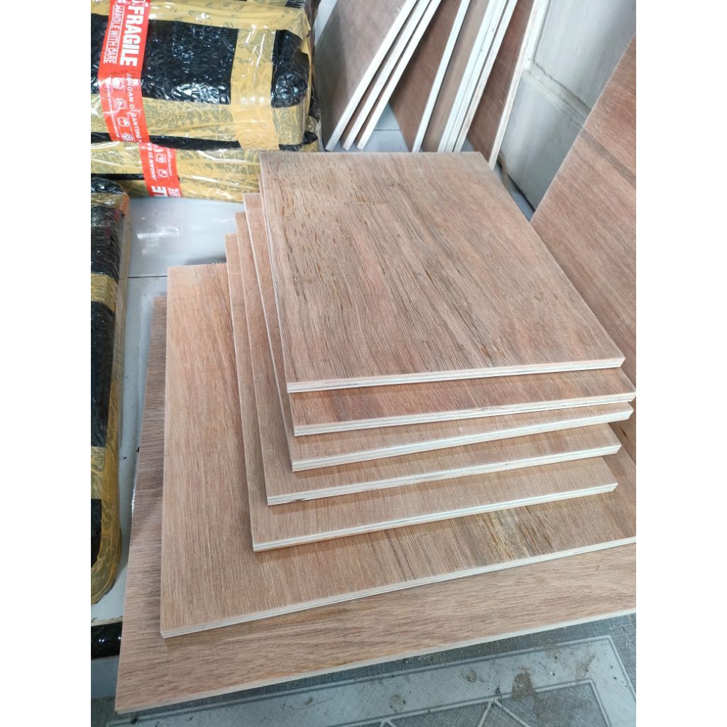 Jual Triplek potongan 40x50cm 9mm sudah halus Semi Meranti | Shopee ...