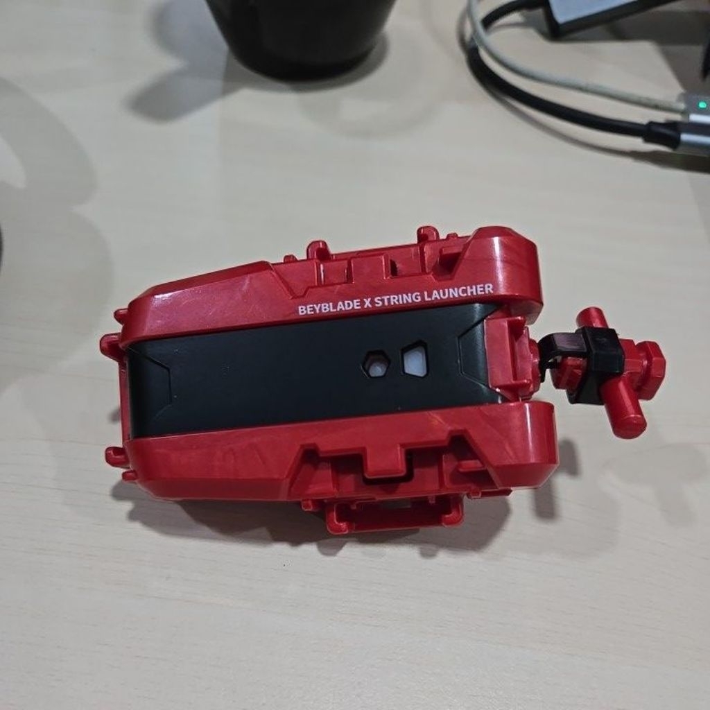 Jual Beyblade X String Launcher Takara Tomy | Shopee Indonesia