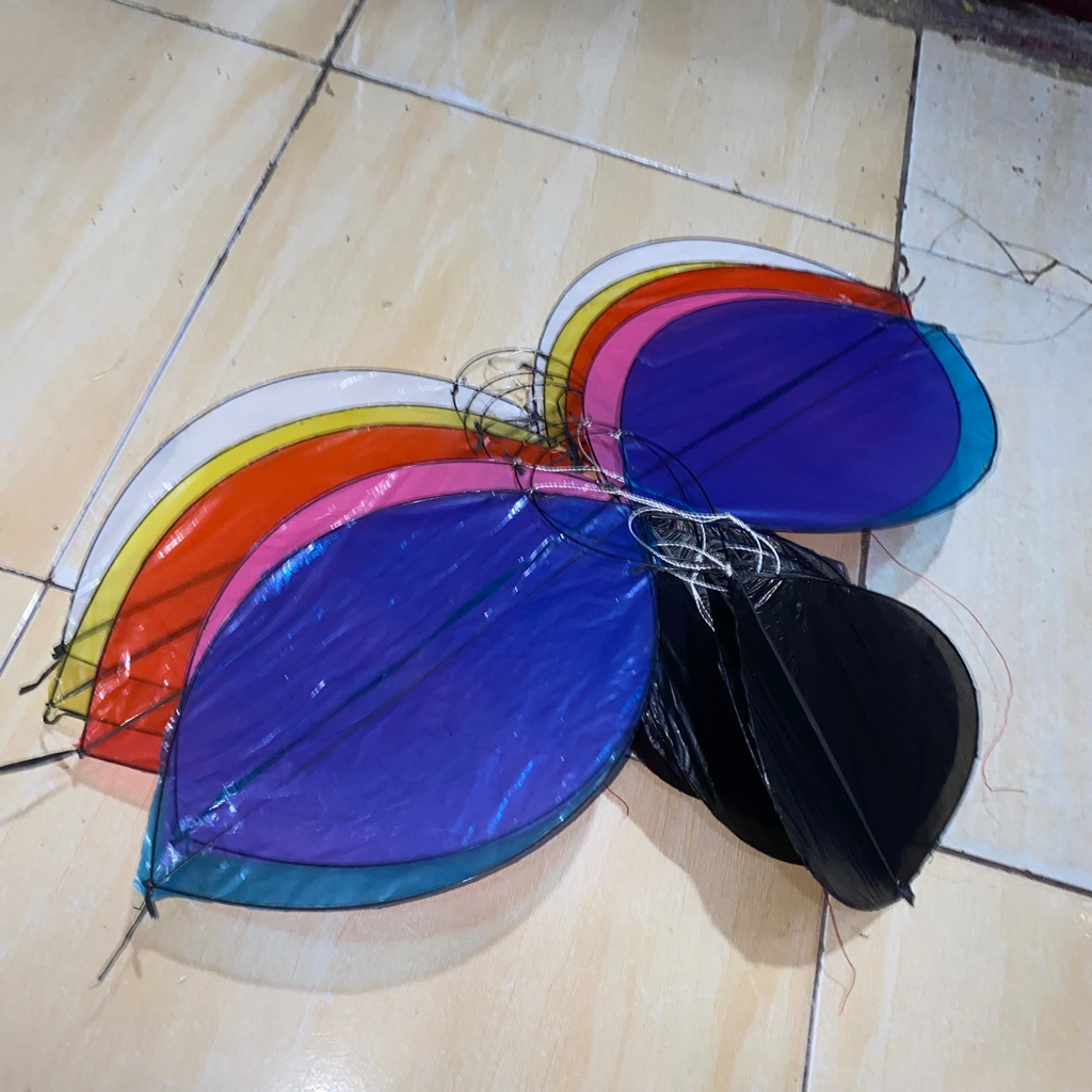 Jual layangan tawon cocok untuk anak-anak | Shopee Indonesia