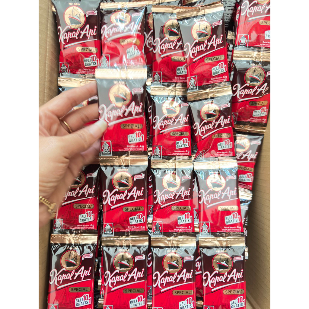 Jual PROMO Kopi KAPAL API mini renteng 11 sachet 6gr ( isi 11pcs ya ...