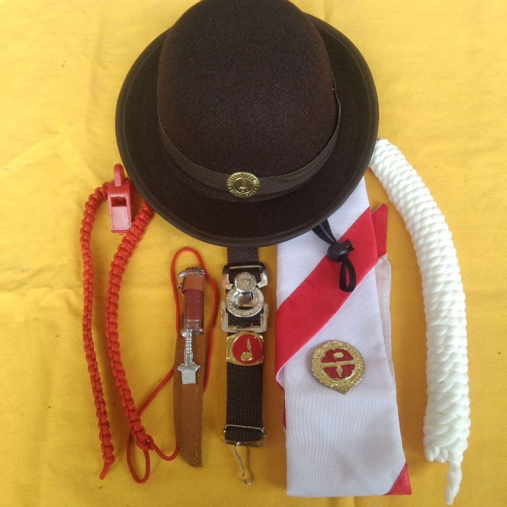 Jual paket set alat pramuka sabuk kecil sd smp sma atribut sekolah ...