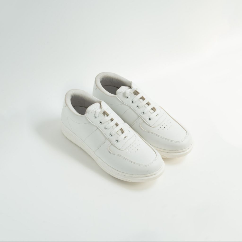 Jual Natara - Sepatu Putih Wanita Sneakers Cewek Levent Full White ...