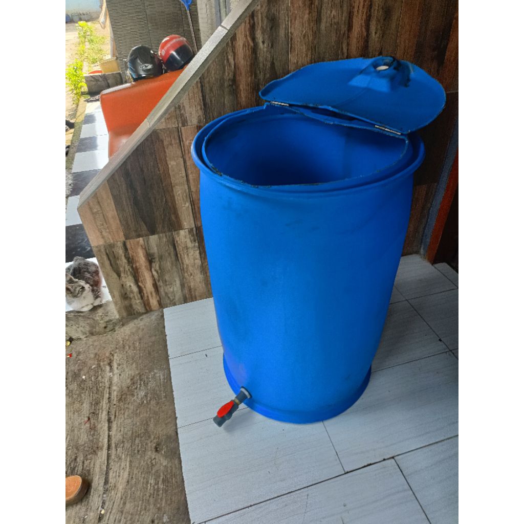 Jual DRUM,TONG BIRU TUTUP KECIL,DREM plastik bekas 200 liter | Shopee ...