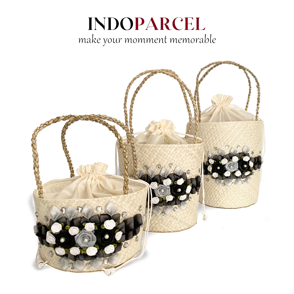 Jual INDOPARCEL - Tas Parsel Anyaman Kombinasi Bunga Pita Bungkus ...