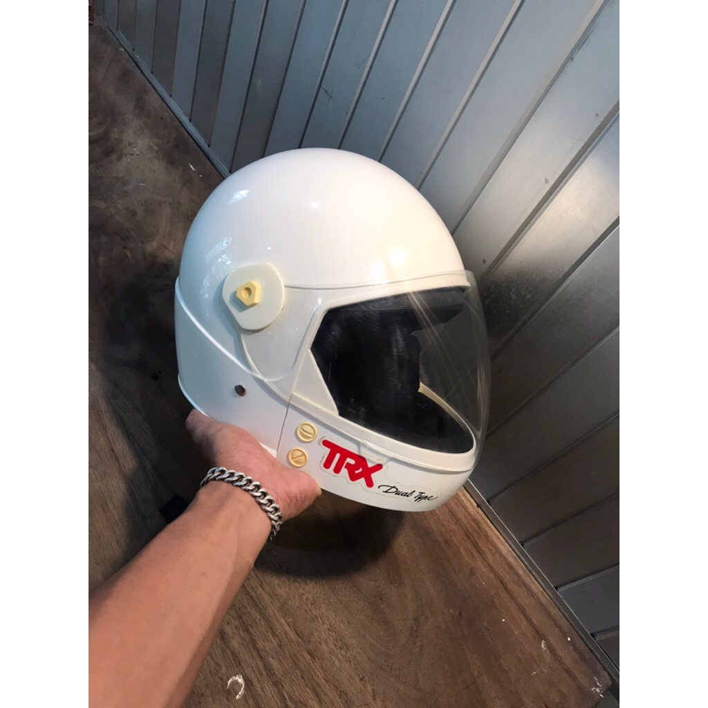 Jual helm trx kondisi baik sekali | Shopee Indonesia