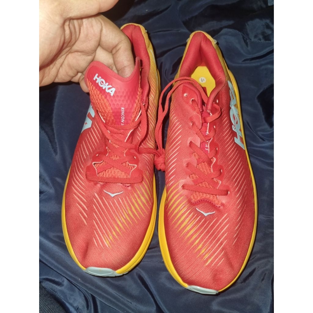 Jual Sepatu Hoka Rincon 3 Original Second - Sz 46 - Insole 29,5 Kondisi ...