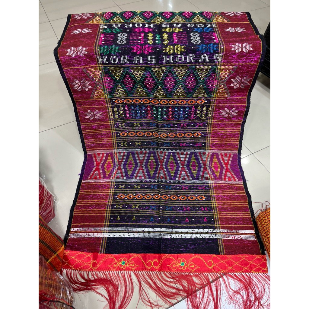 Jual Ulos sadum mewah bonggit full warna antik Ulos bere perempuan Ulos ...