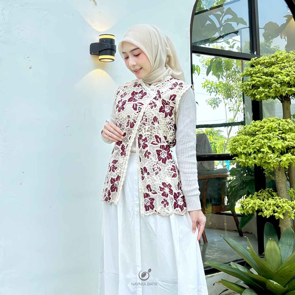 Jual NEW ARRIVAL NAYAKA BATIK - Vest Wanita Modern Tulle Prodo HANA ...