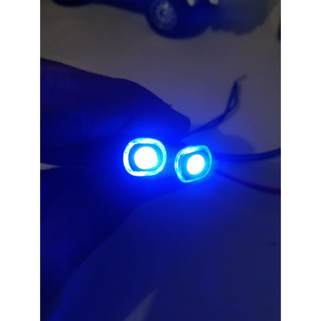 Jual miniatur biled harga 2pcs hanya lampu tidak termasuk batray ...