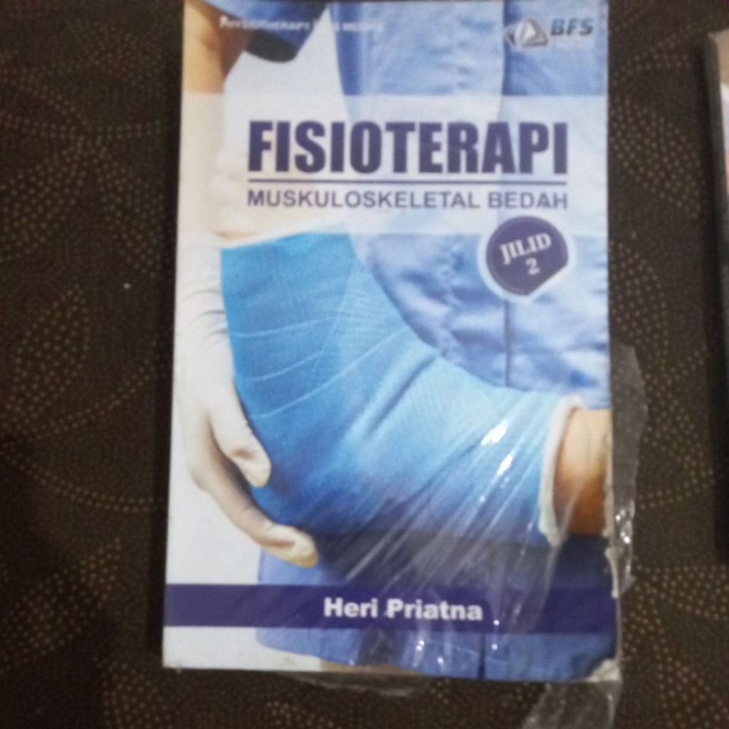 Jual BUKU FISIOTERAPI MUSKULOSKELETAL BEDAH dan FISIOTERAPI GERIATRI ...