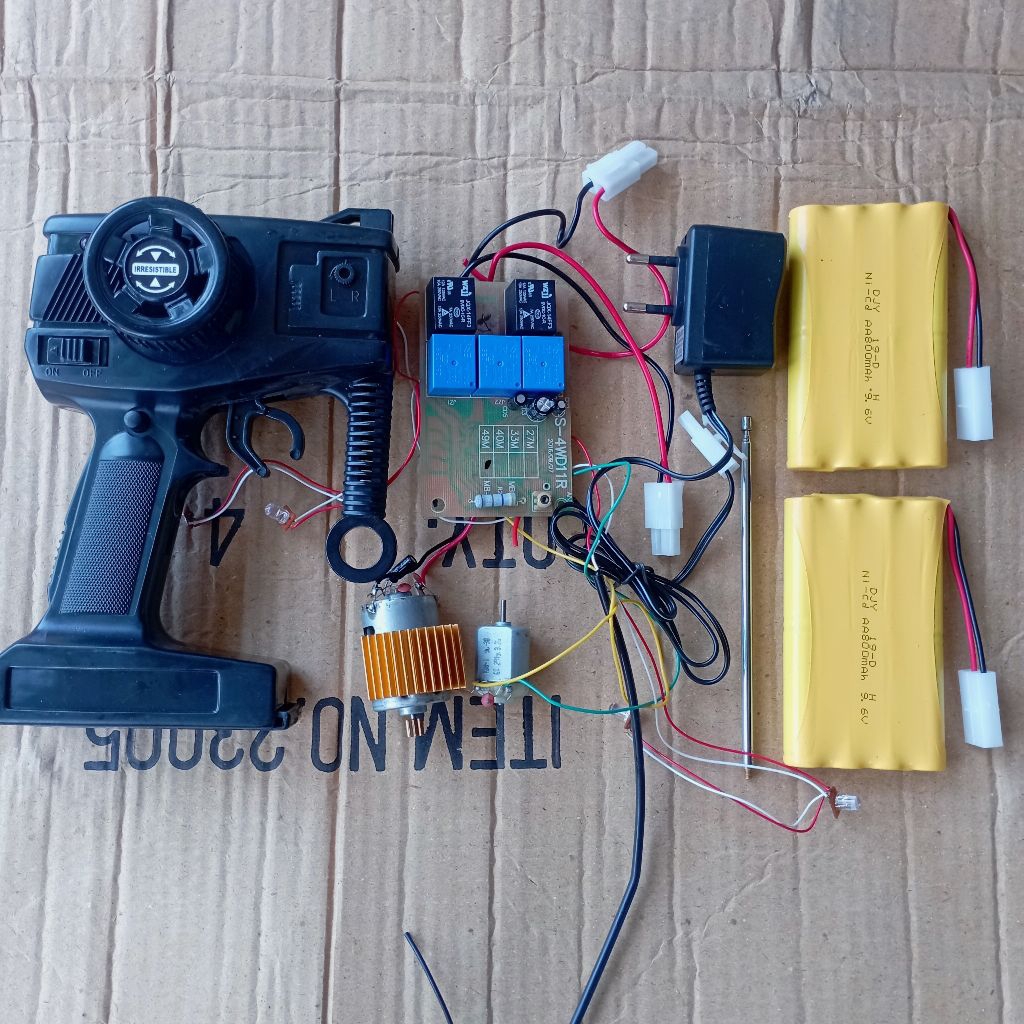 Jual PCB RC SET DENGAN TOMBOL NOS/TURBO lepasan rc TURBO DRIFT , SKALA ...