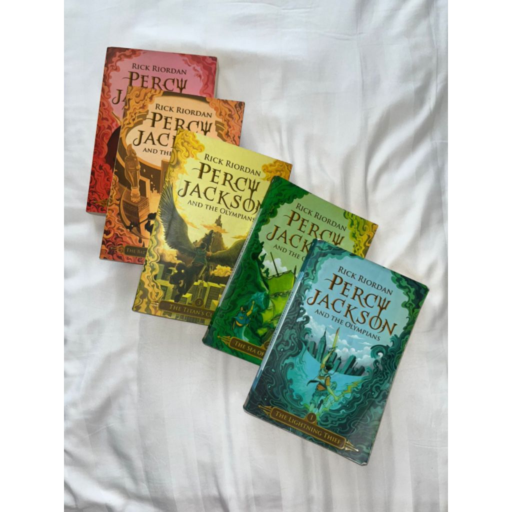 Jual Novel Percy Jackson Collection-Kondisi Mulus Seperti Baru (Second) | Shopee Indonesia