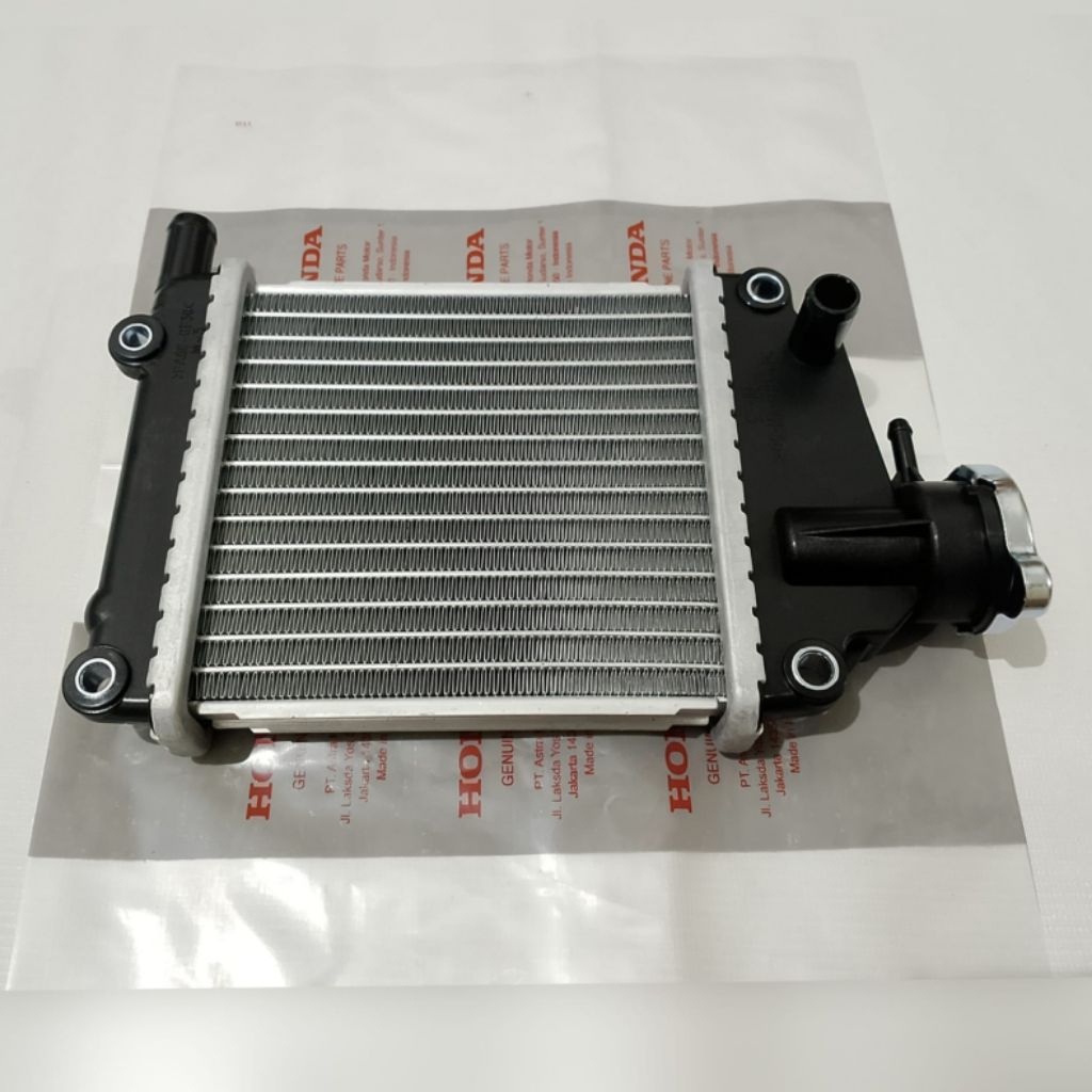 Jual Radiator Assy Vario 110 KVB Vario Karbu Lama Radiator Honda Vario ...