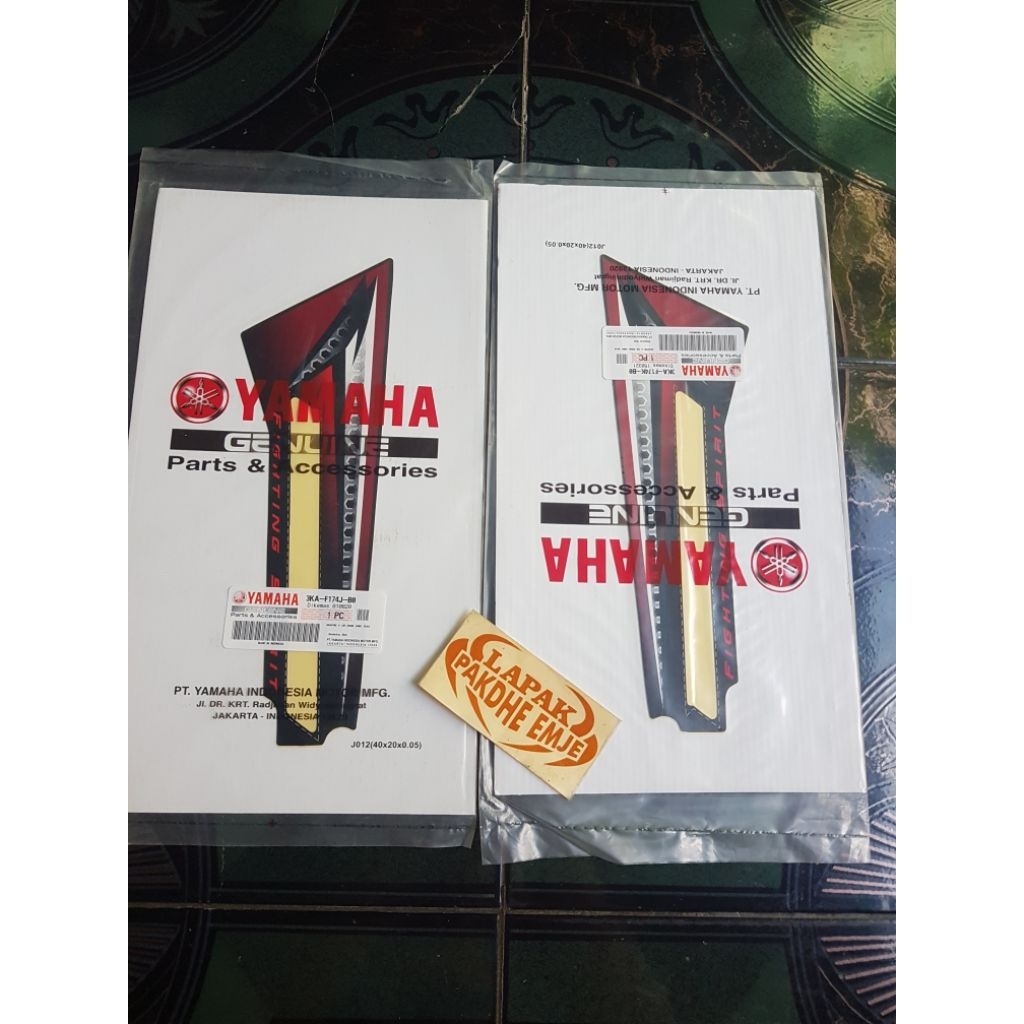 Jual STICKER MOTOR RX KING TUTUP AKI BOX AKI 2008 MERAH STIKER LIS ...
