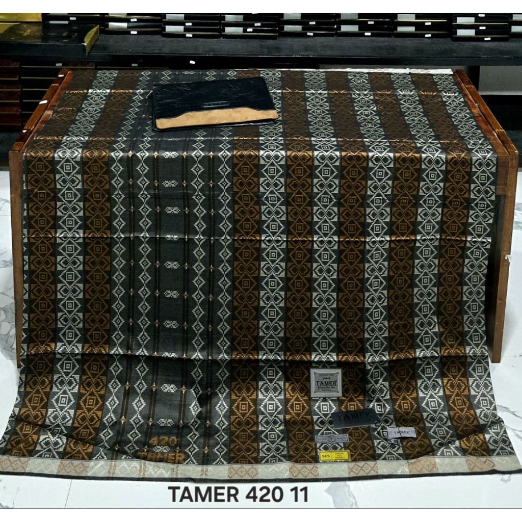 Jual SARUNG TENUN TAMER 420 SUTRA SGE/SFS/SGC DAN SARUNG TENUN RAJA ...